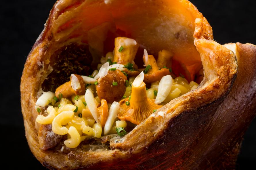 Girolle Mushroom and Yellow Wine Pasta Shell with Ham Extraction® and ...